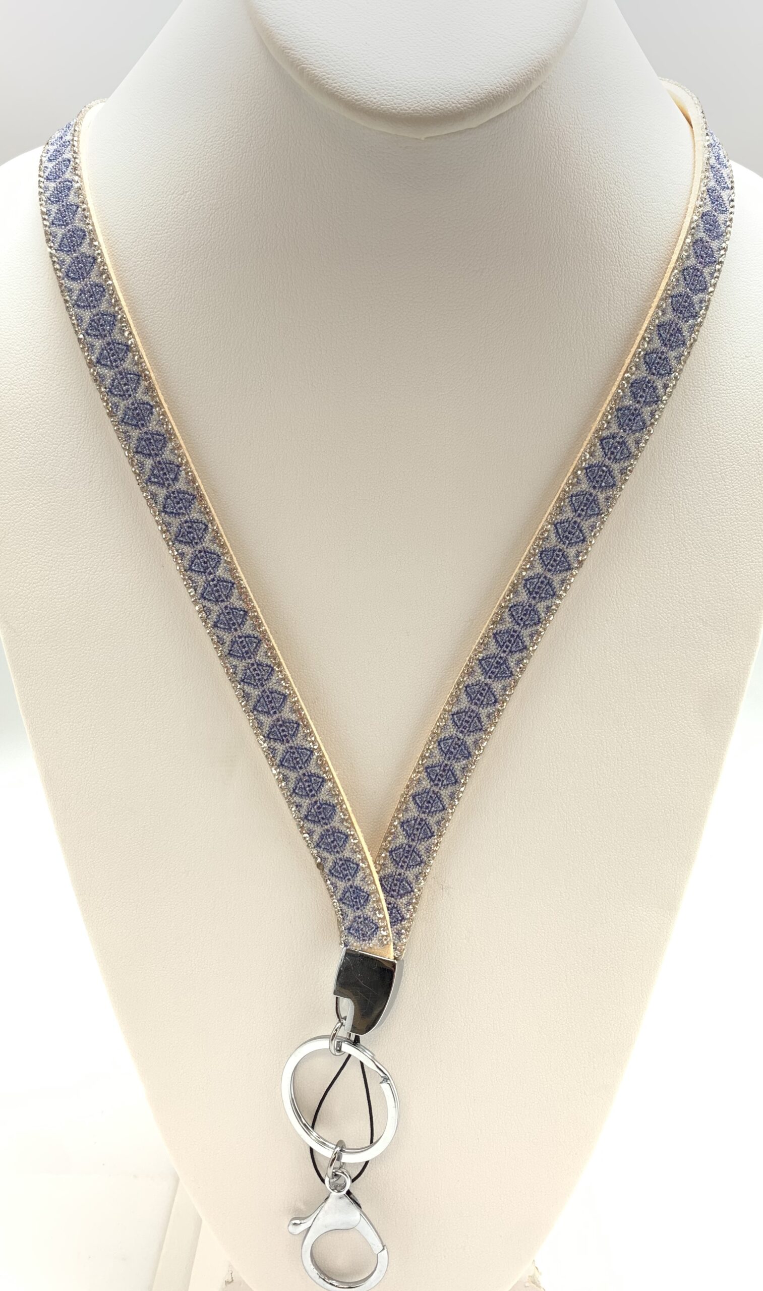 LAN-291 - PATTERNED LANYARDS - La Chic Designs